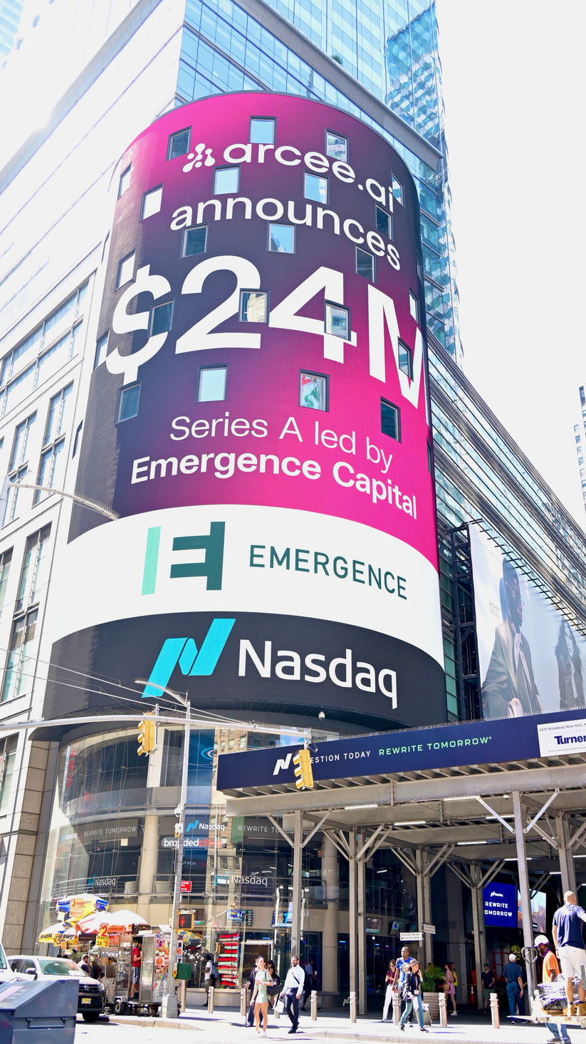 Nasdaq Tower Advertising - 1-Day Campaign – PR to SKY